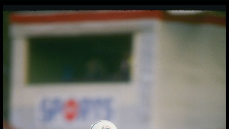 Miami Dolphins return great Fulton Walker dies aged 58 | NFL News | Sky ...