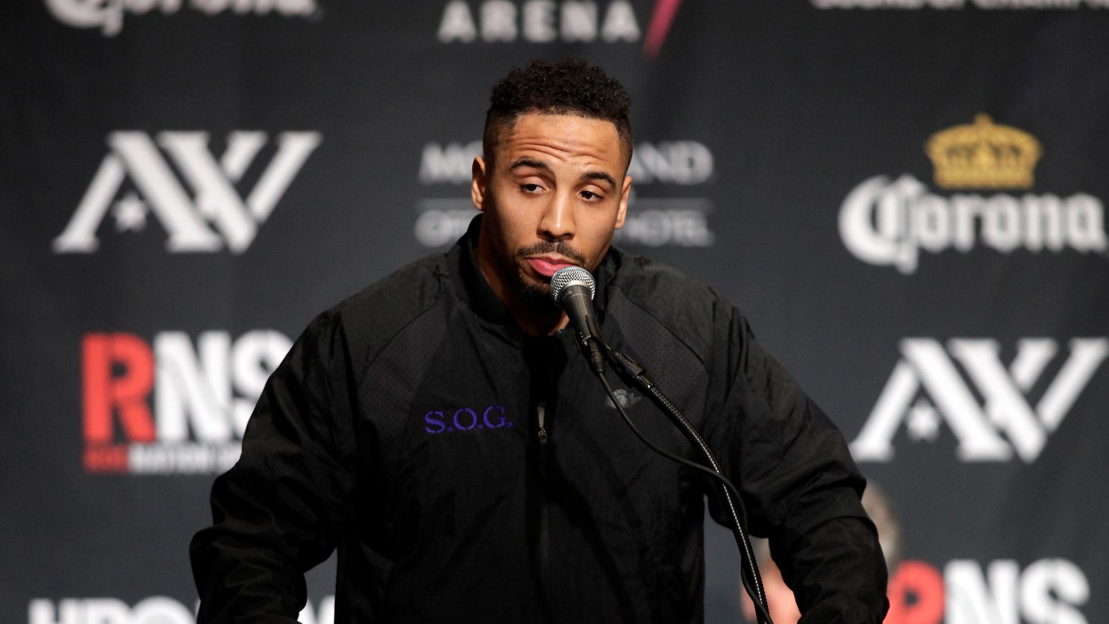 Kovalev vs Ward: Lennox Lewis gives Andre Ward the edge over Sergey ...