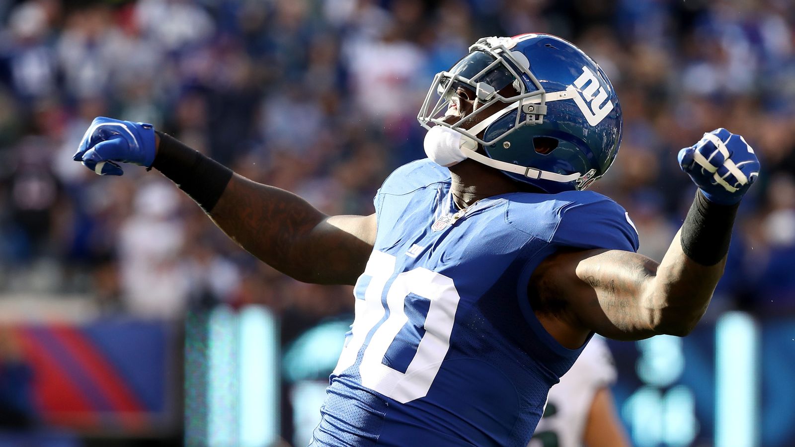 Jason Pierre-Paul talks with Dara Kennedy ahead of Chicago Bears game ...