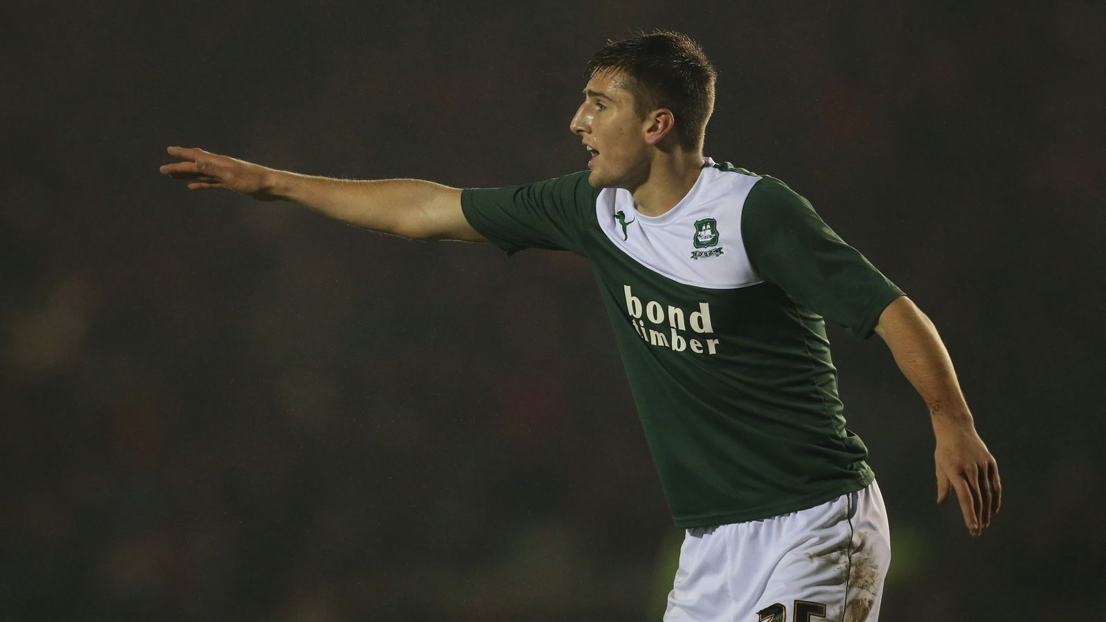 Ben Purrington wins PFA Fans' League Two Player of the Month for ...