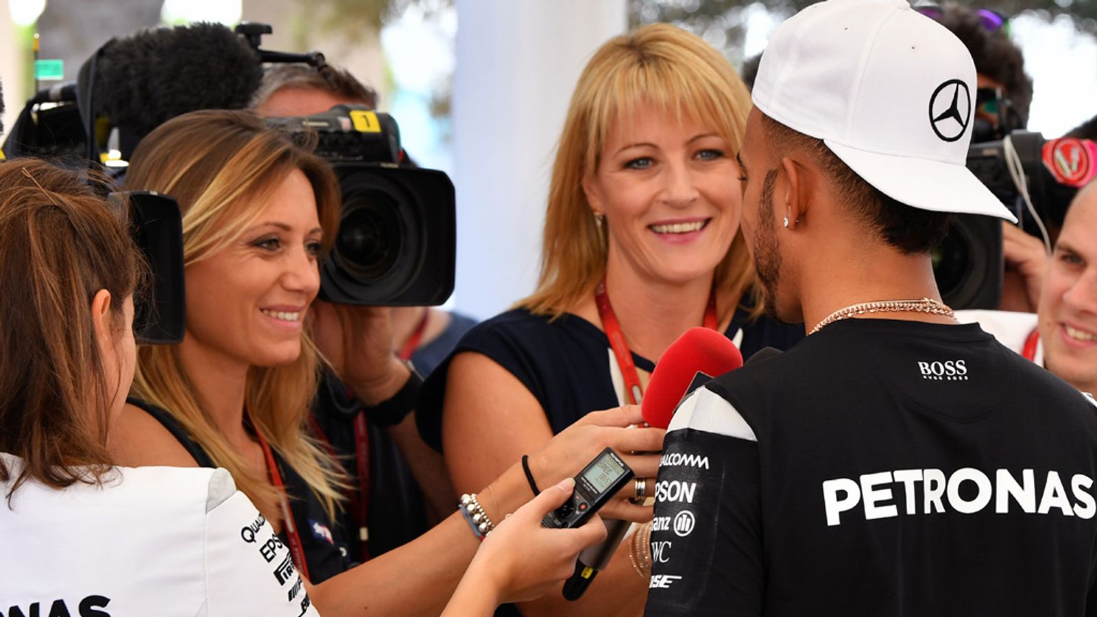 Rachel's Diary: Goodbye to 2016 and the clues from Nico Rosberg... | F1 ...