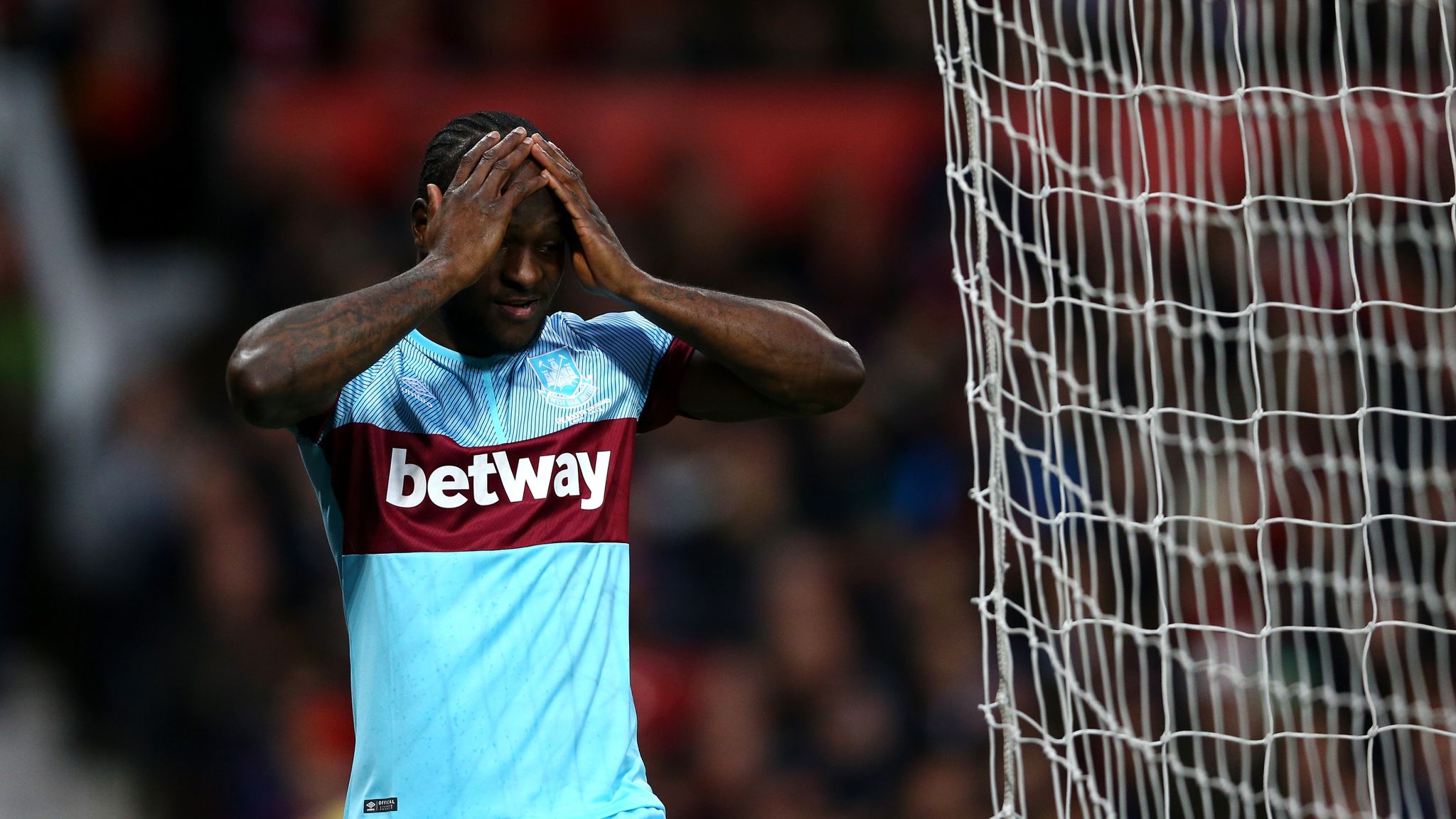 Victor Moses becomes an unlikely star in Antonio Conte's Chelsea ...