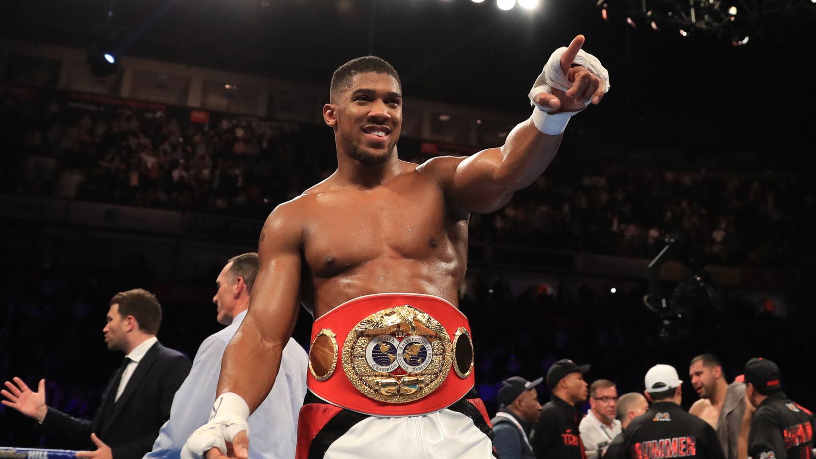 Anthony Joshua drew a large crowd of heavyweight rivals to Saturday's ...