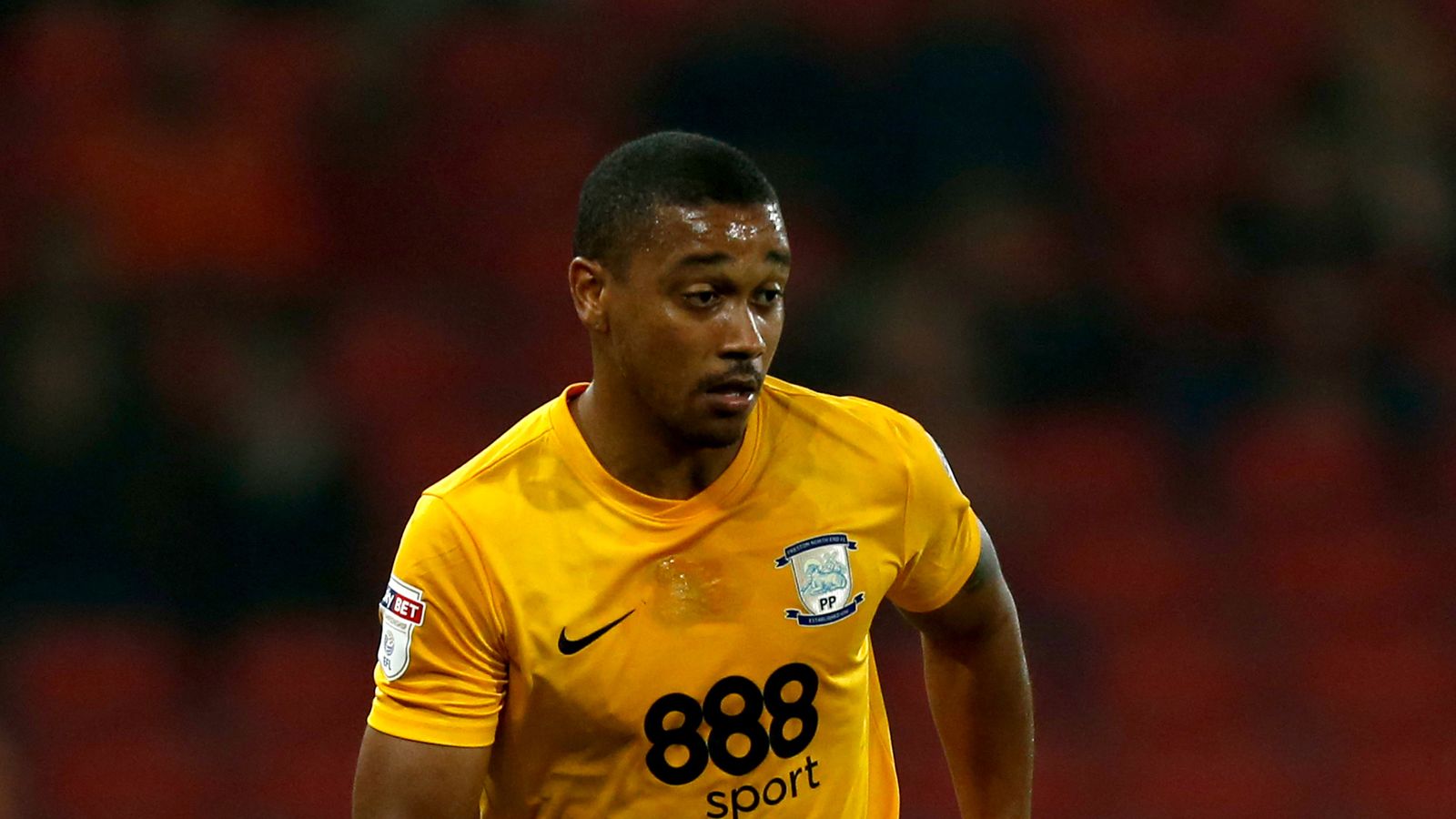 Hibernian sign Chris Humphrey on deal to the end of the season ...