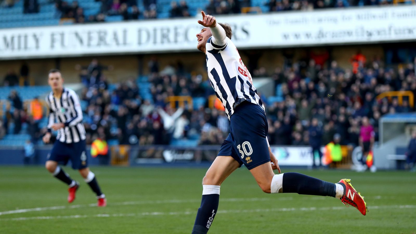 Millwall 5-2 Braintree: Harry Smith scores treble | Football News | Sky ...
