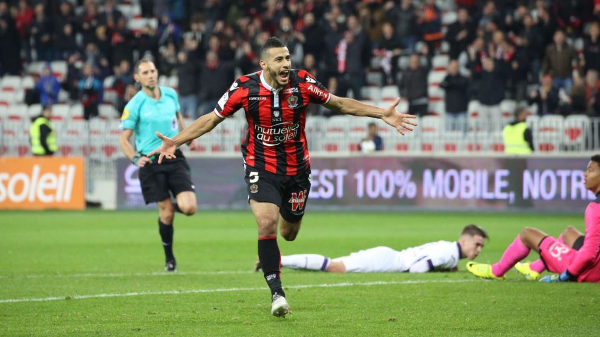 Ligue 1 round-up: Nice sweep Toulouse aside to return to summit ...