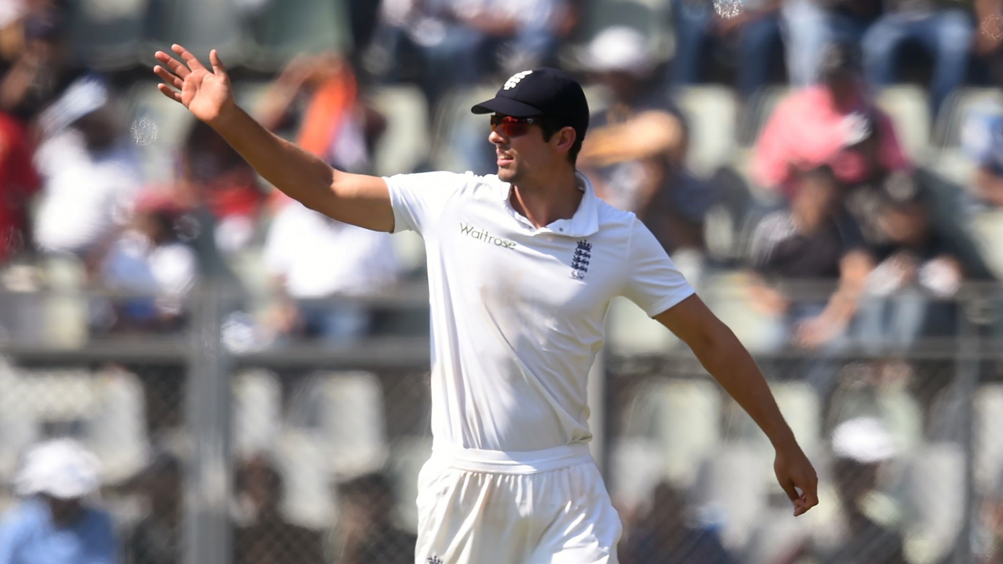 England captain Alastair Cook not expected to make announcement on ...