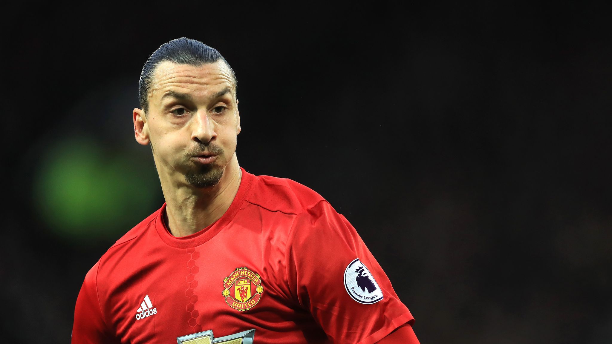 Zlatan Ibrahimovic will extend his stay at Manchester United, says ...