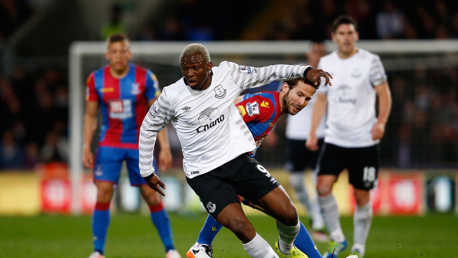 Crystal Palace agree Arouna Kone deal with Everton - Sky sources ...