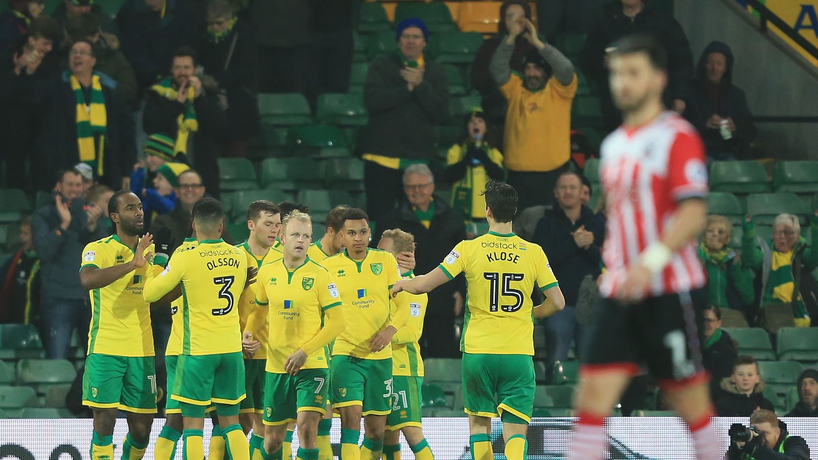 Norwich 7-1 Reading: Rampant win for Canaries | Football News | Sky Sports