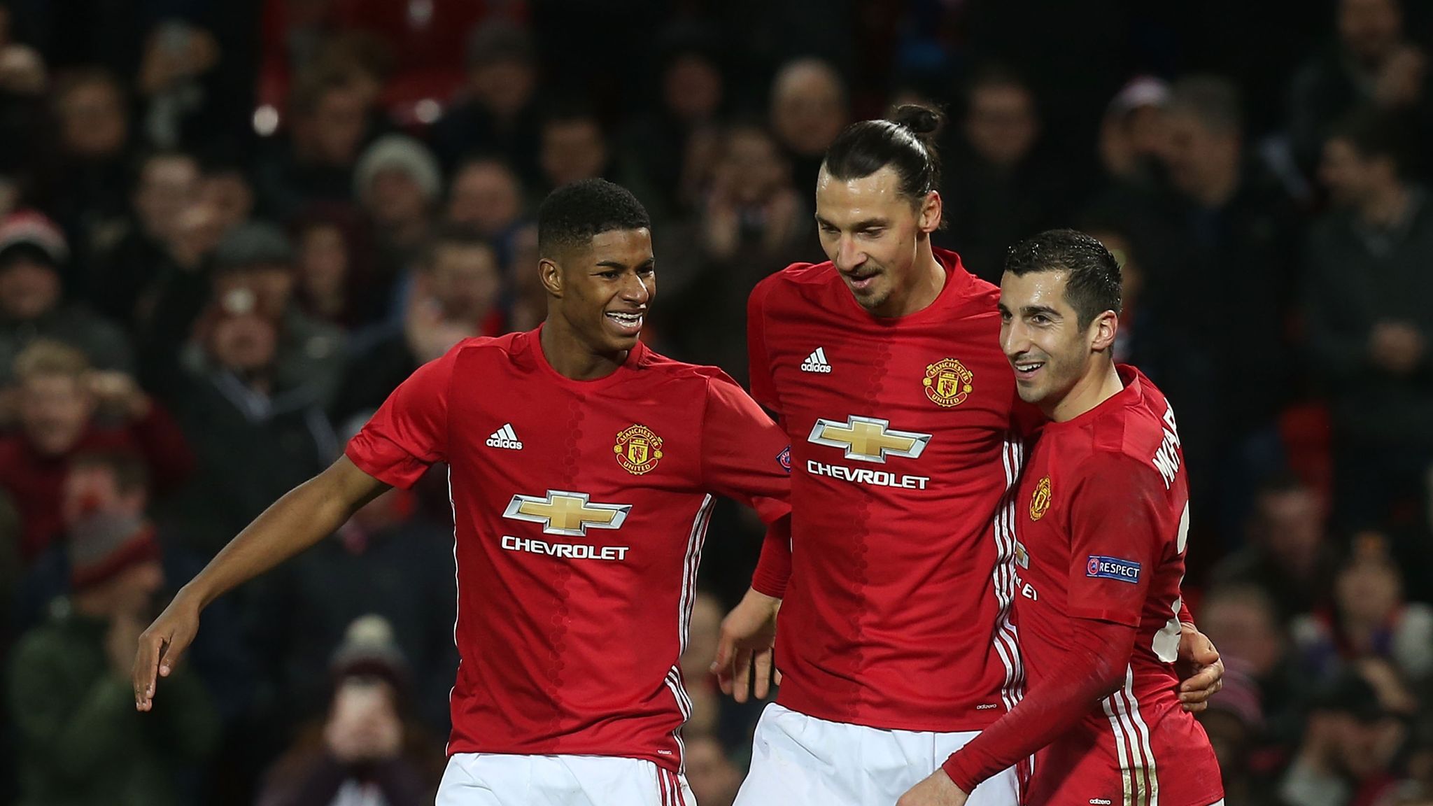 Man Utd to relocate 2,600 season ticket holders in order to boost ...