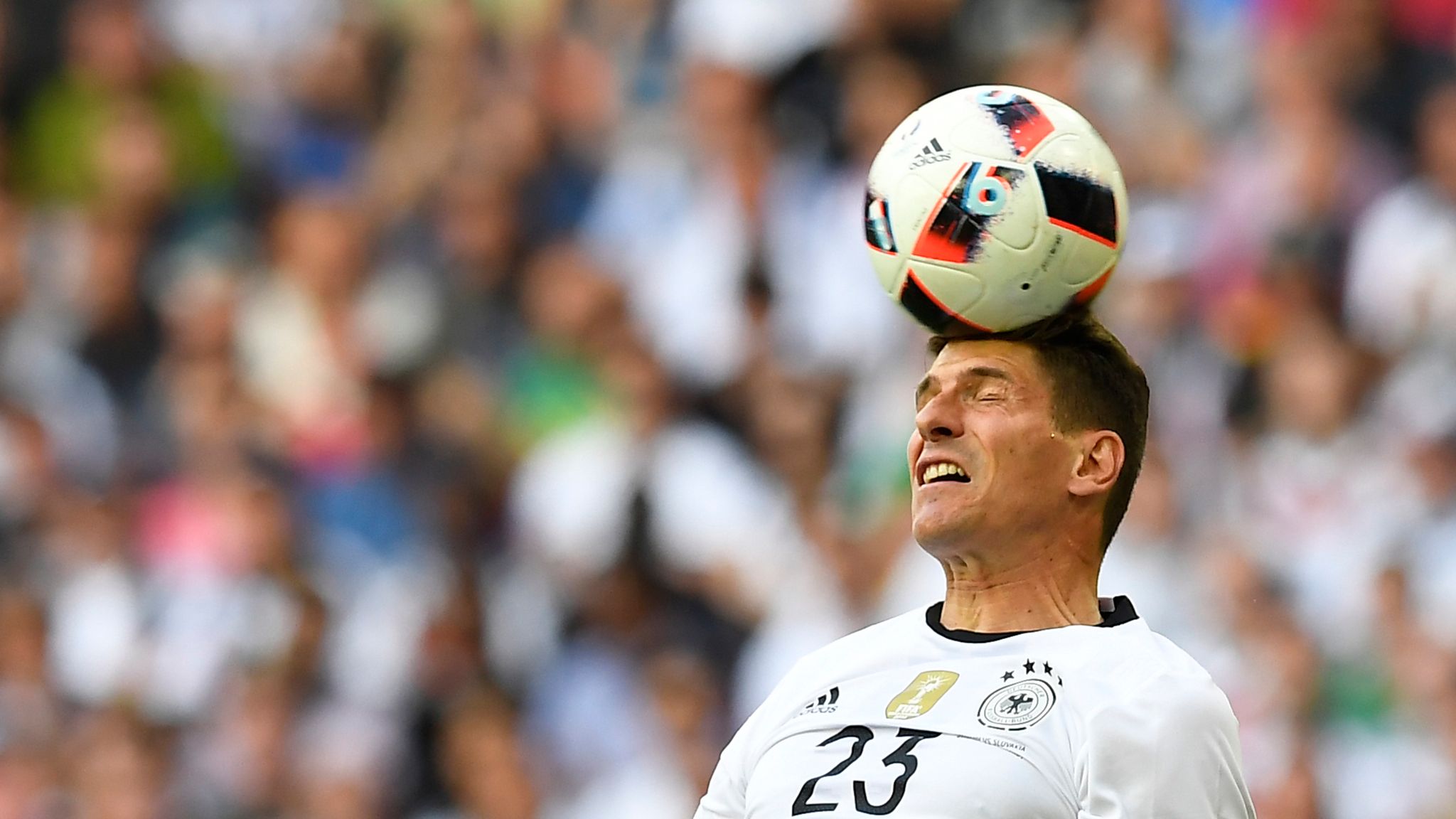 Mario Gomez reflects on facing Nemanja Vidic and losing to Chelsea in ...