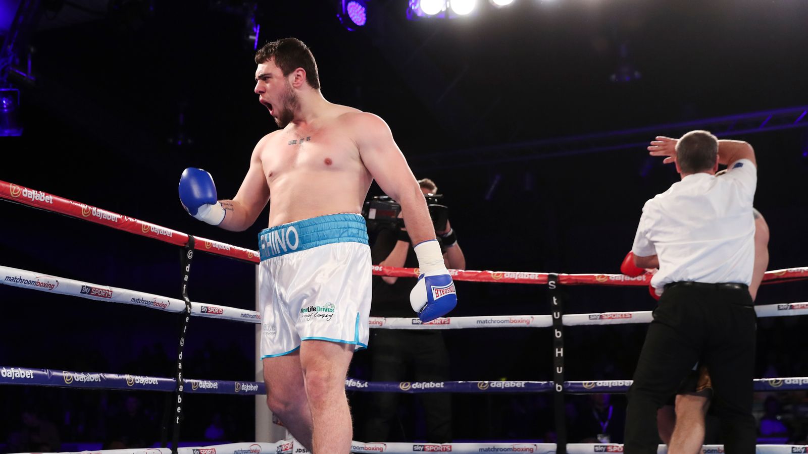 David Allen stops Lukasz Rusiewicz in just 31 seconds at Hull Ice Arena ...