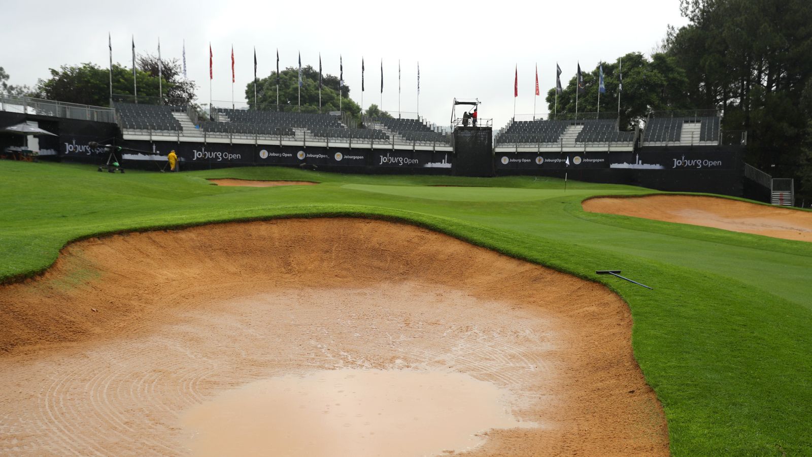 Paul Peterson holds two-shot lead at Joburg Open | Golf News | Sky Sports