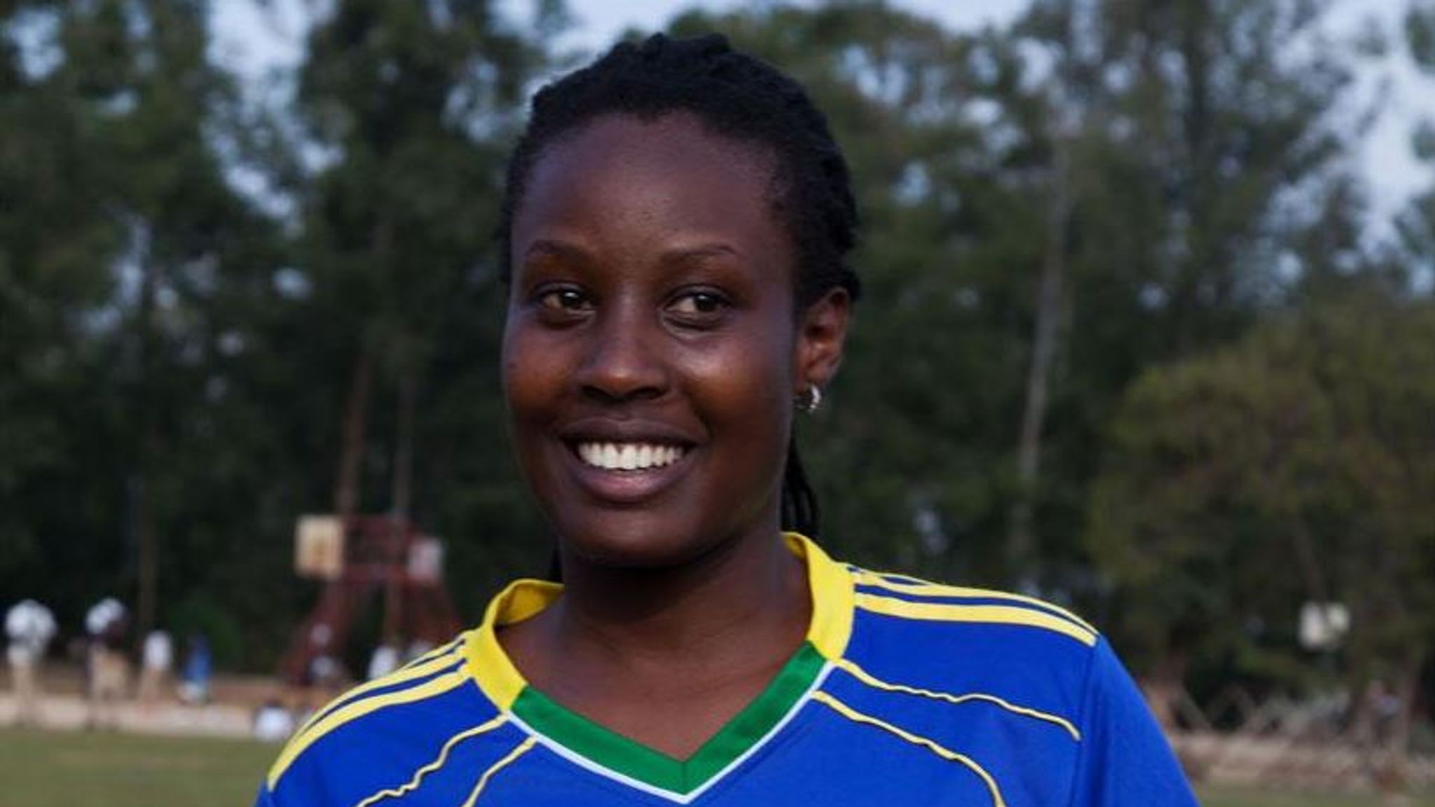Rwanda Women's cricketer Cathia Uwamahoro sets world record for longest ...