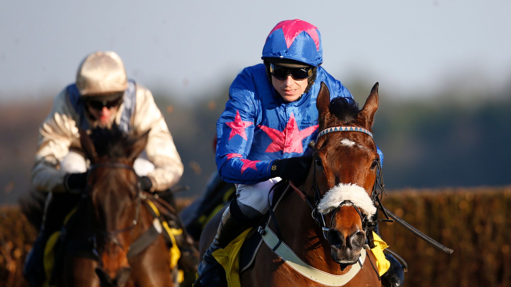 Cue Card tops seven in Betway Bowl at Aintree | Racing News | Sky Sports