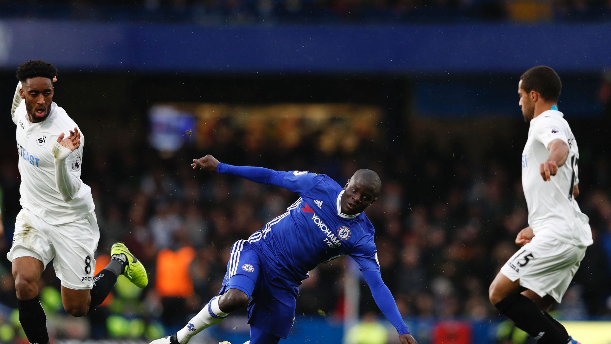 Chelsea's N'Golo Kante wins PFA Fans' Premier League Player of the ...