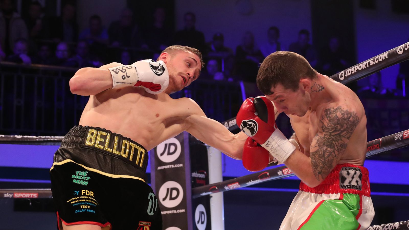 Reece Bellotti knocks out Dai Davies in three rounds in British ...