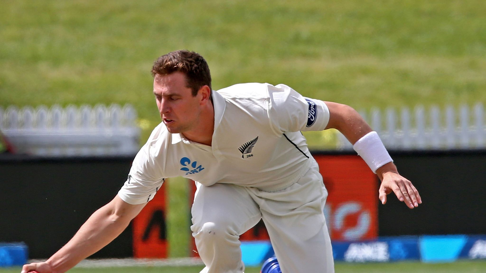 Derbyshire sign New Zealand's Matt Henry as overseas T20 player ...