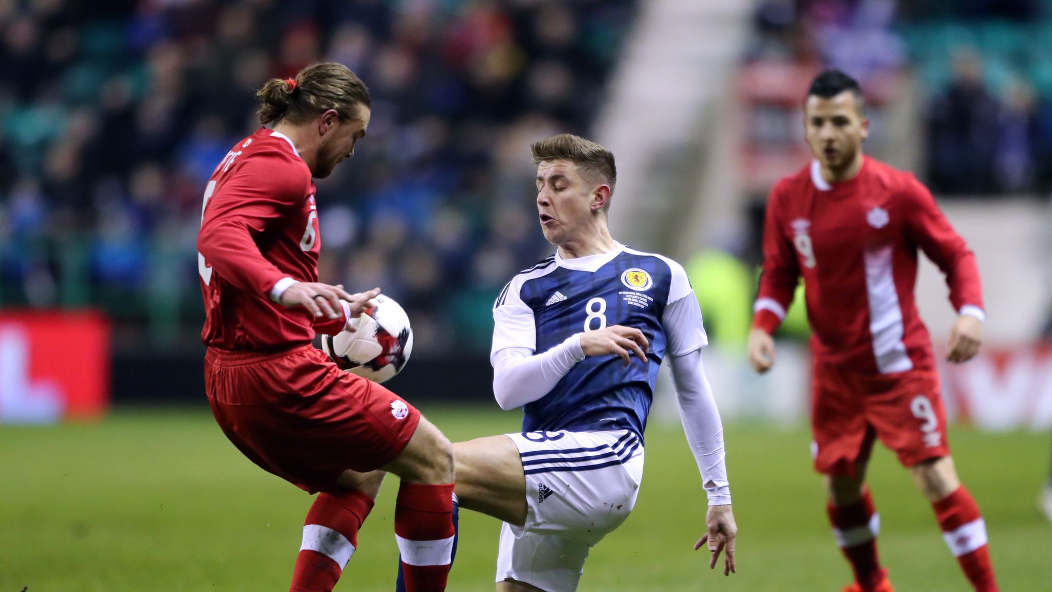 Fulham's Tom Cairney signs one-year contract extension | Football News ...