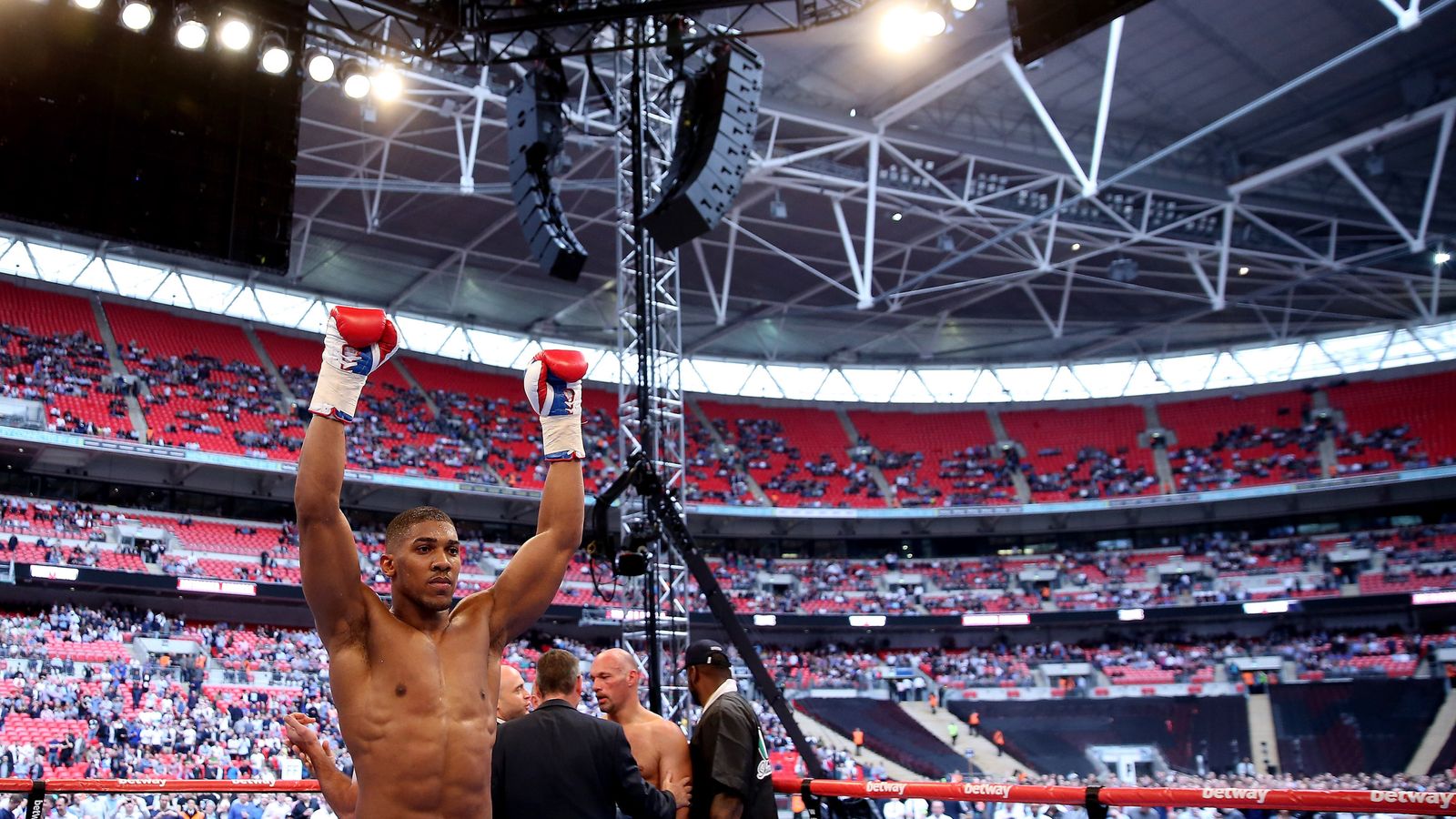 Joshua vs Klitschko: Thierry Henry, Gary Neville, Paul Merson and more ...