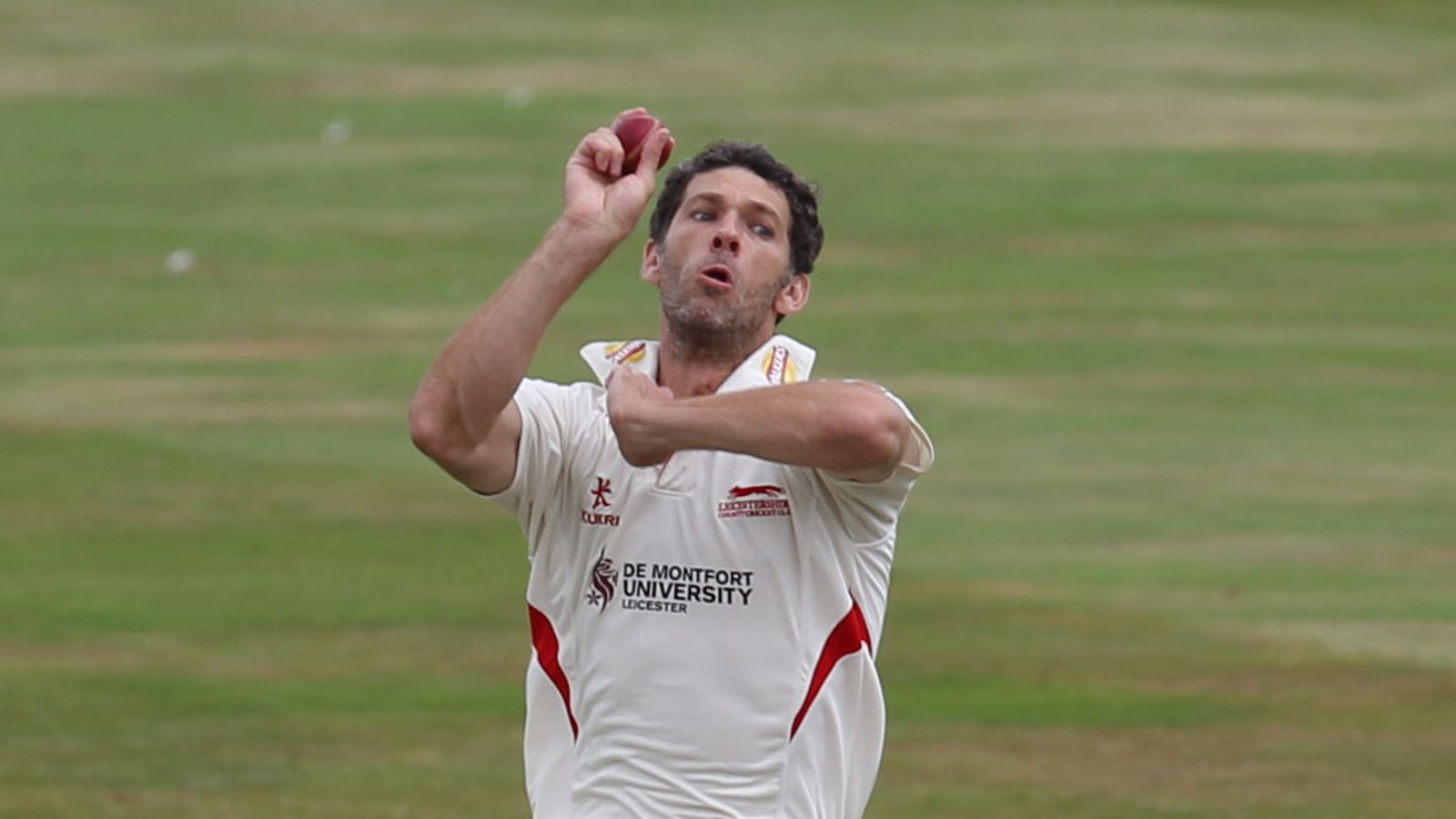 Leicestershire bowler Charlie Shreck retires from all forms of cricket ...