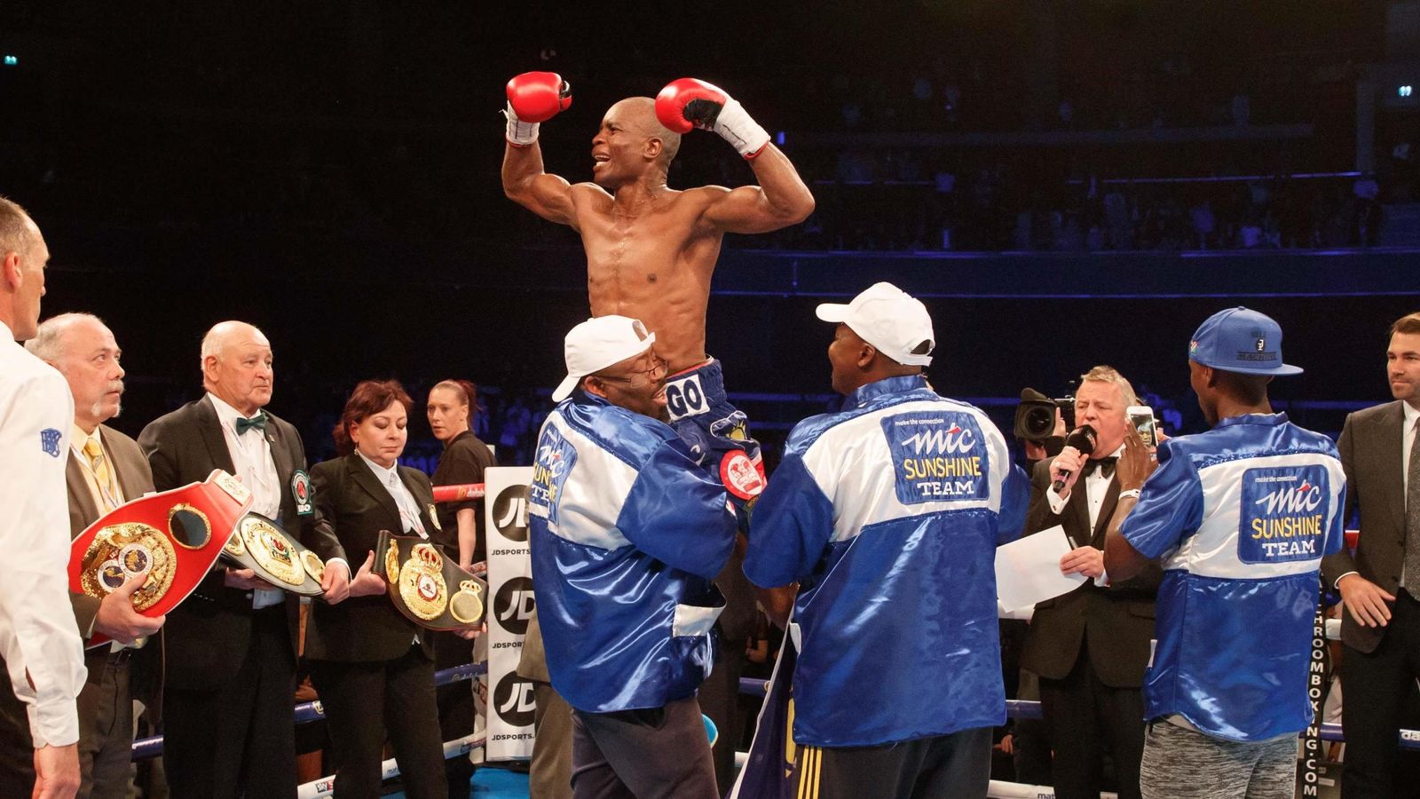 Ricky Burns beaten by impressive Julius Indongo in WBA and IBF super ...