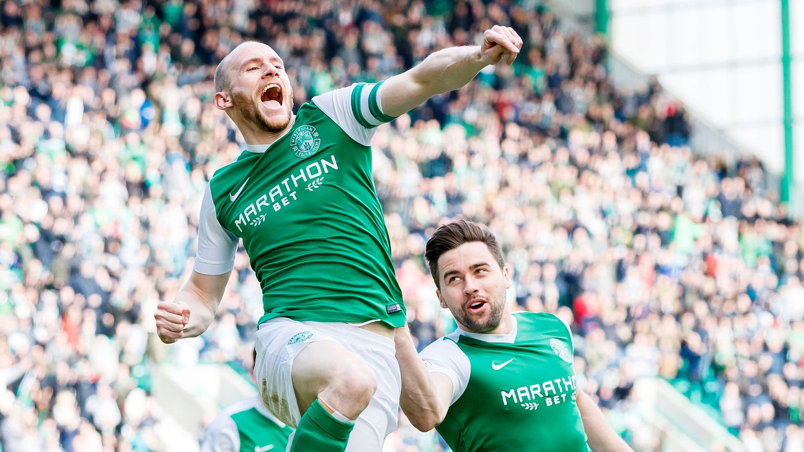 David Gray signs new Hibernian deal with Lewis Stevenson, Darren ...