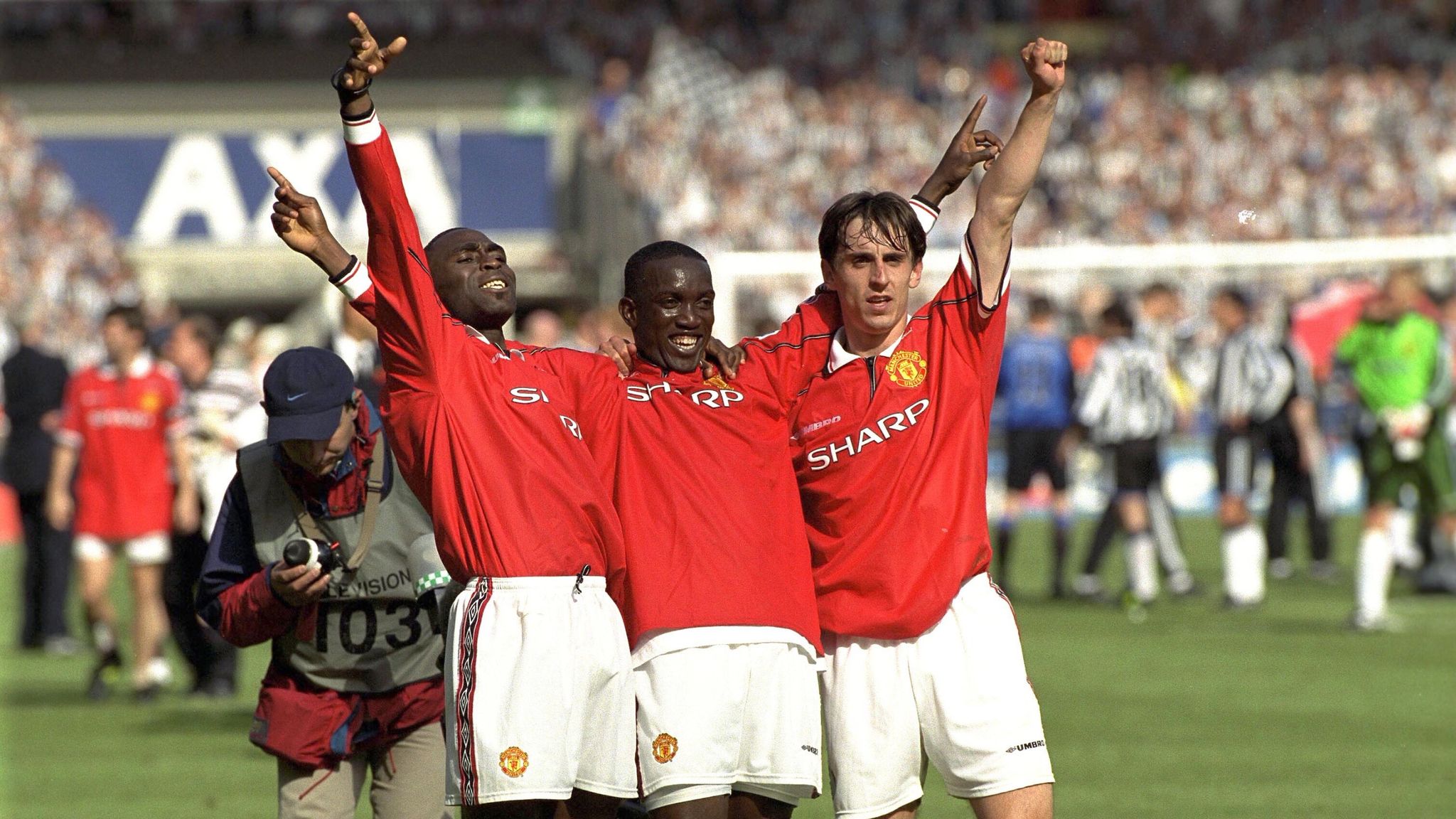 Joshua vs Klitschko: Gary Neville's memories of Wembley | Boxing News ...