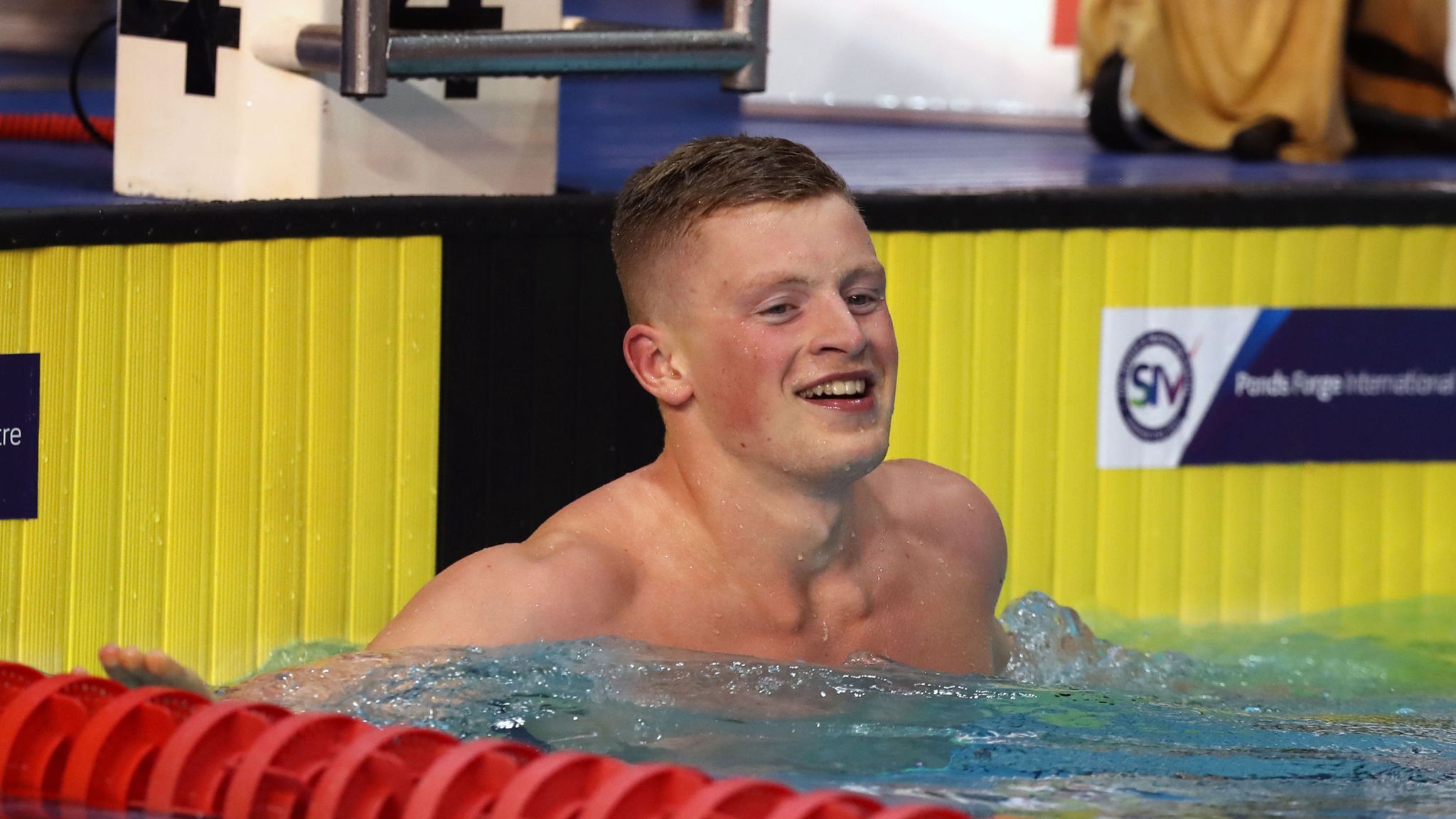 Adam Peaty improves his own 50m world record at World Championships in ...