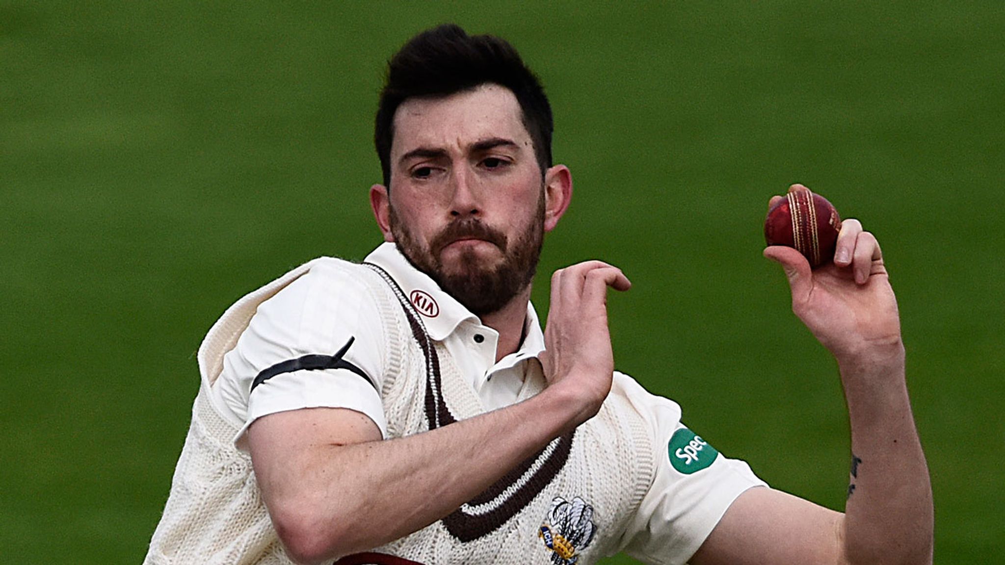 Mark Footitt rejoins Nottinghamshire after leaving Surrey due to ...