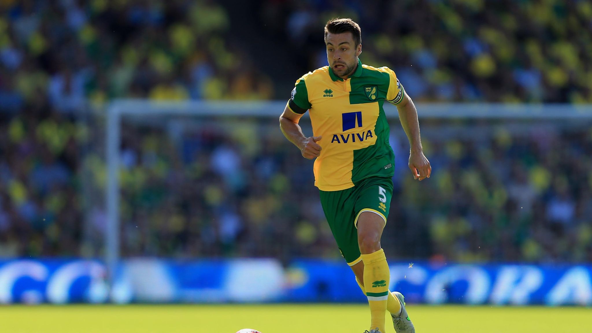 Norwich's win over Reading honours late club stalwart Peter Oldfield ...