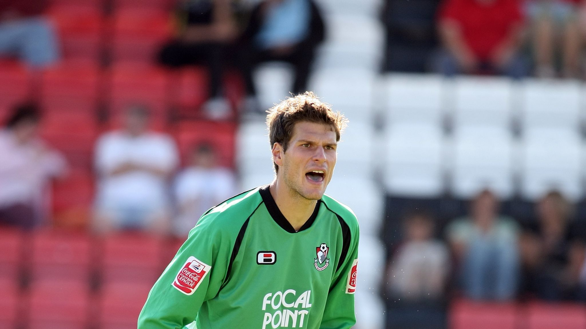 Asmir Begovic completes Bournemouth switch | Football News | Sky Sports