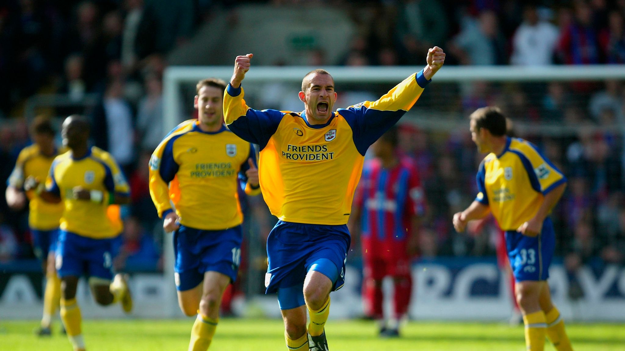 Martin Tyler's stats: Most own goals, fewest different scorers in a ...