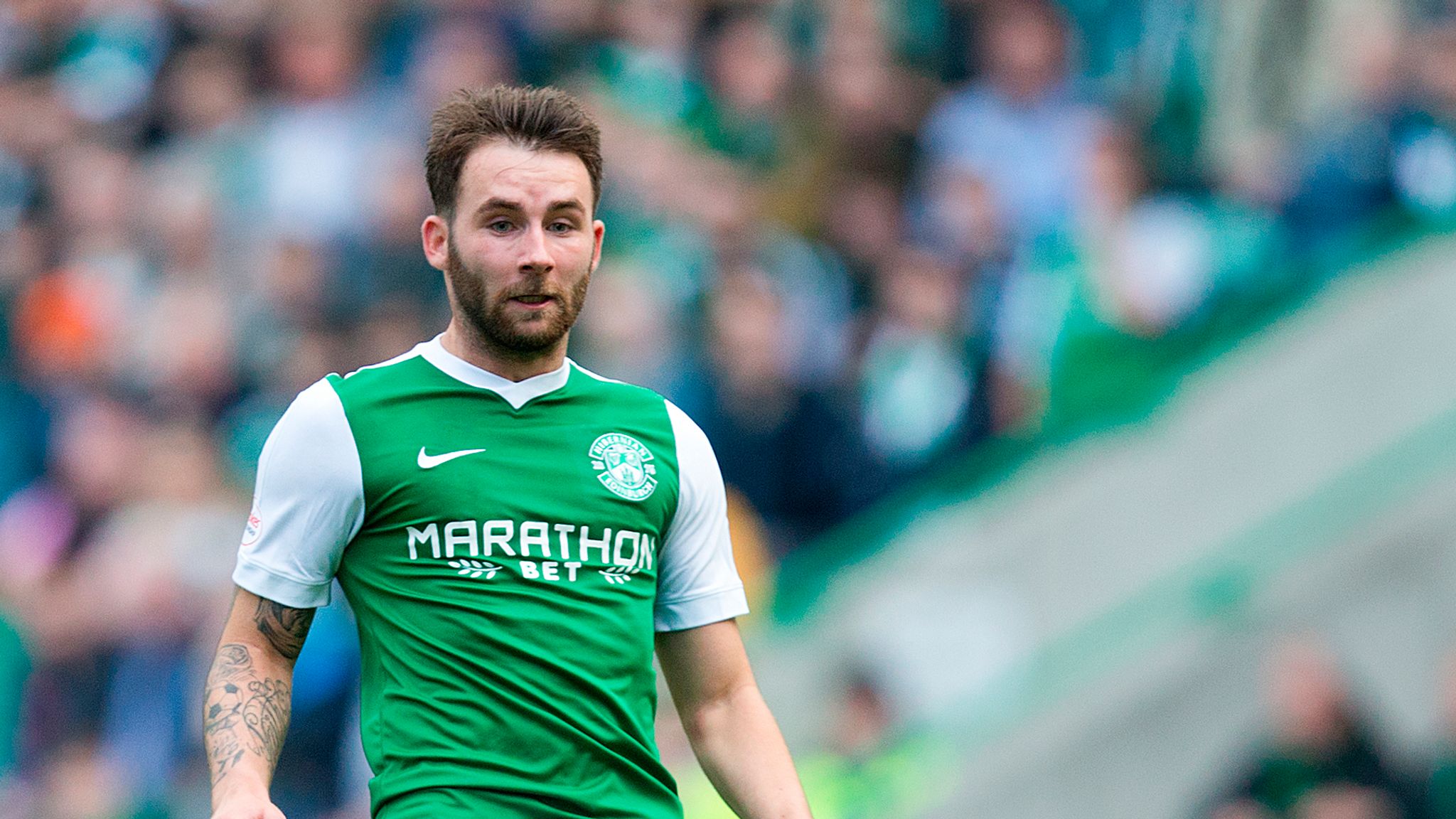 Dundee United sign Hibernian striker James Keatings on pre-contract ...