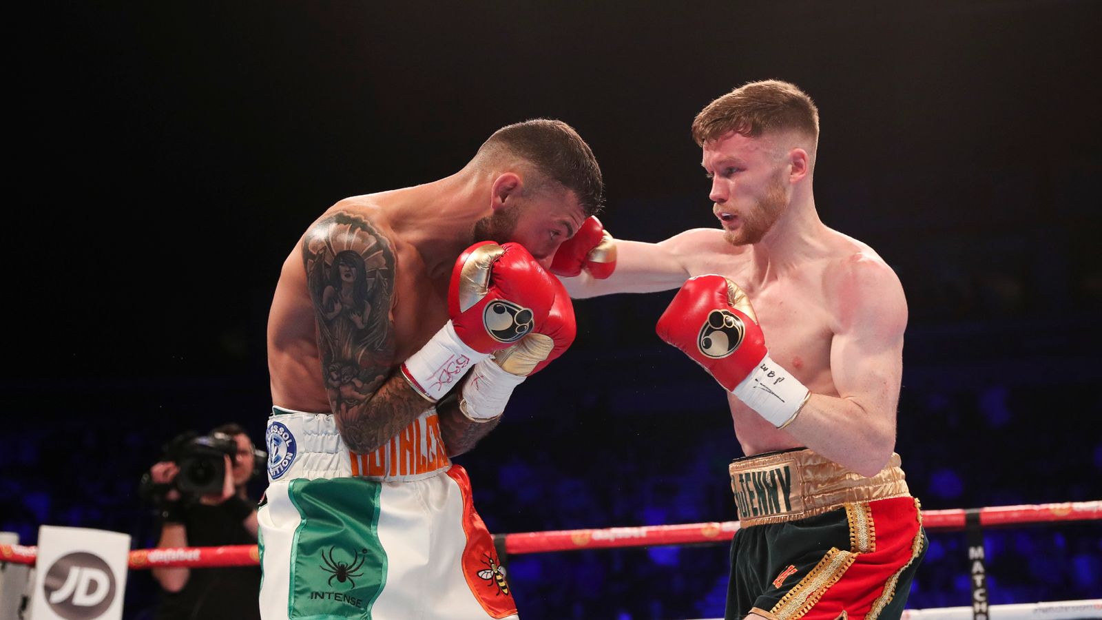 Haskins vs Burnett: James Tennyson beats Ryan Doyle on Belfast ...