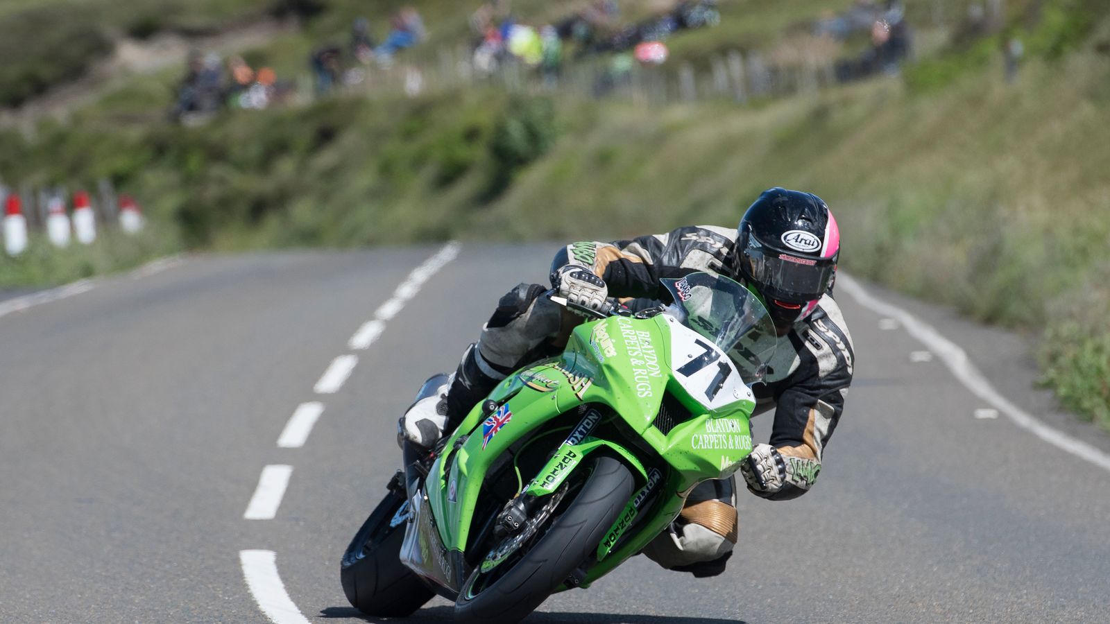 Davey Lambert dies aged 48 after crashing during Isle of Man TT race ...