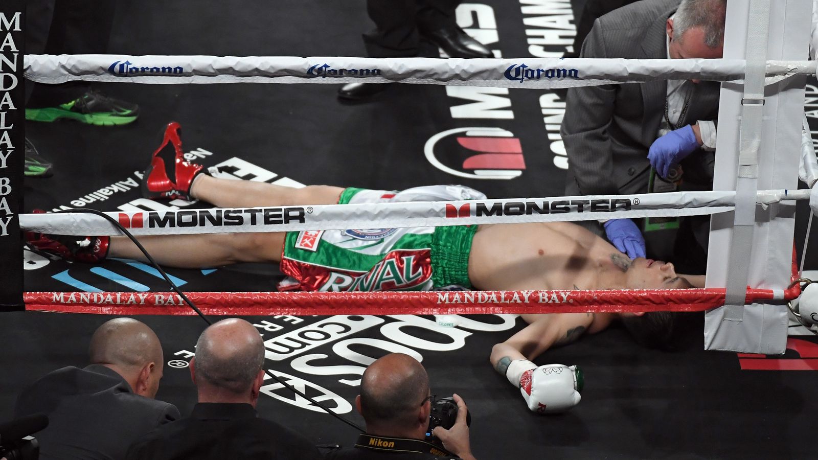 Guillermo Rigondeaux defended his WBA title with a controversial ...