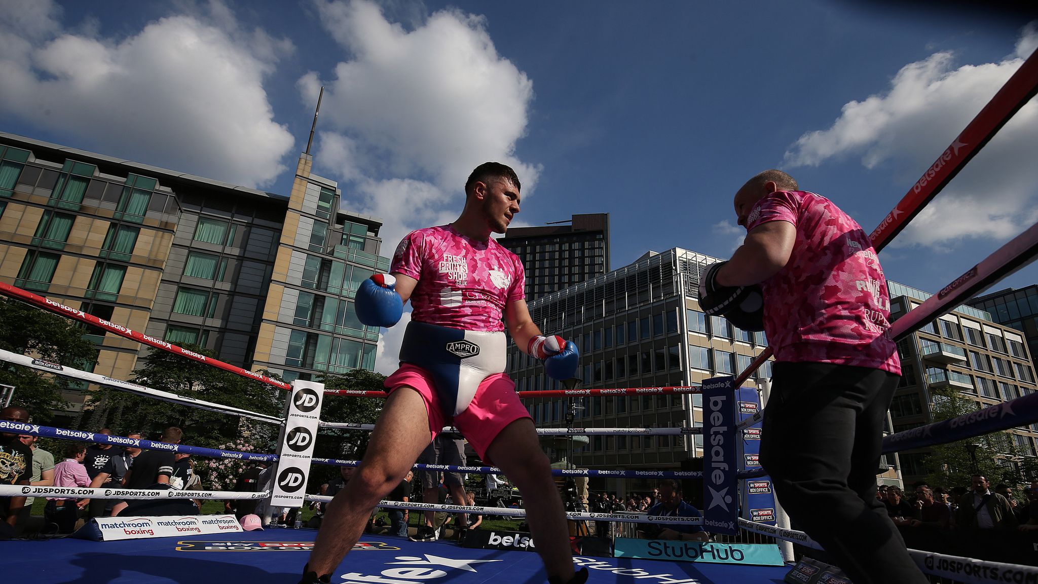 David Allen vows to 'take things seriously' ahead of low-profile return ...