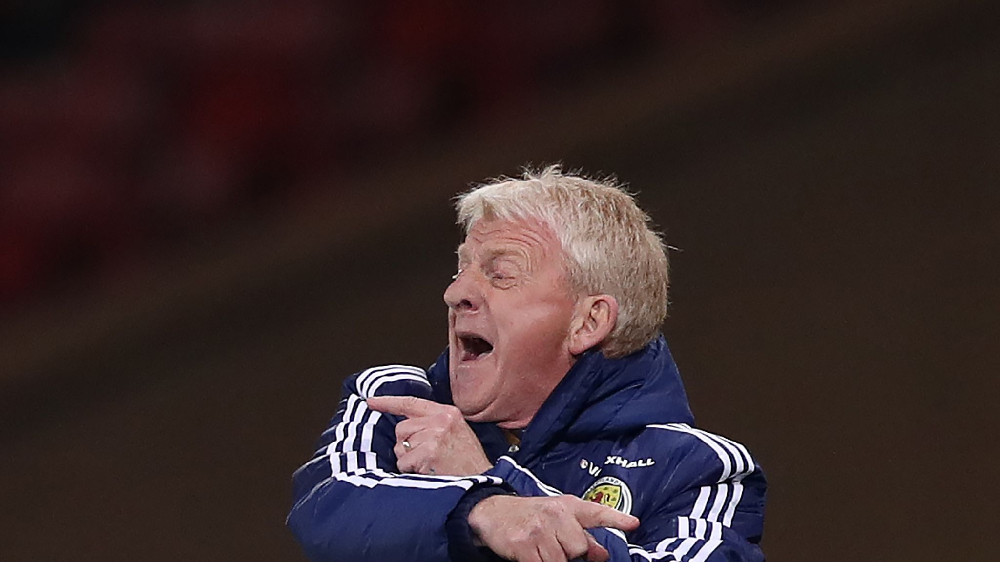 Gordon Strachan urges Scotland players to dig deep against England in ...
