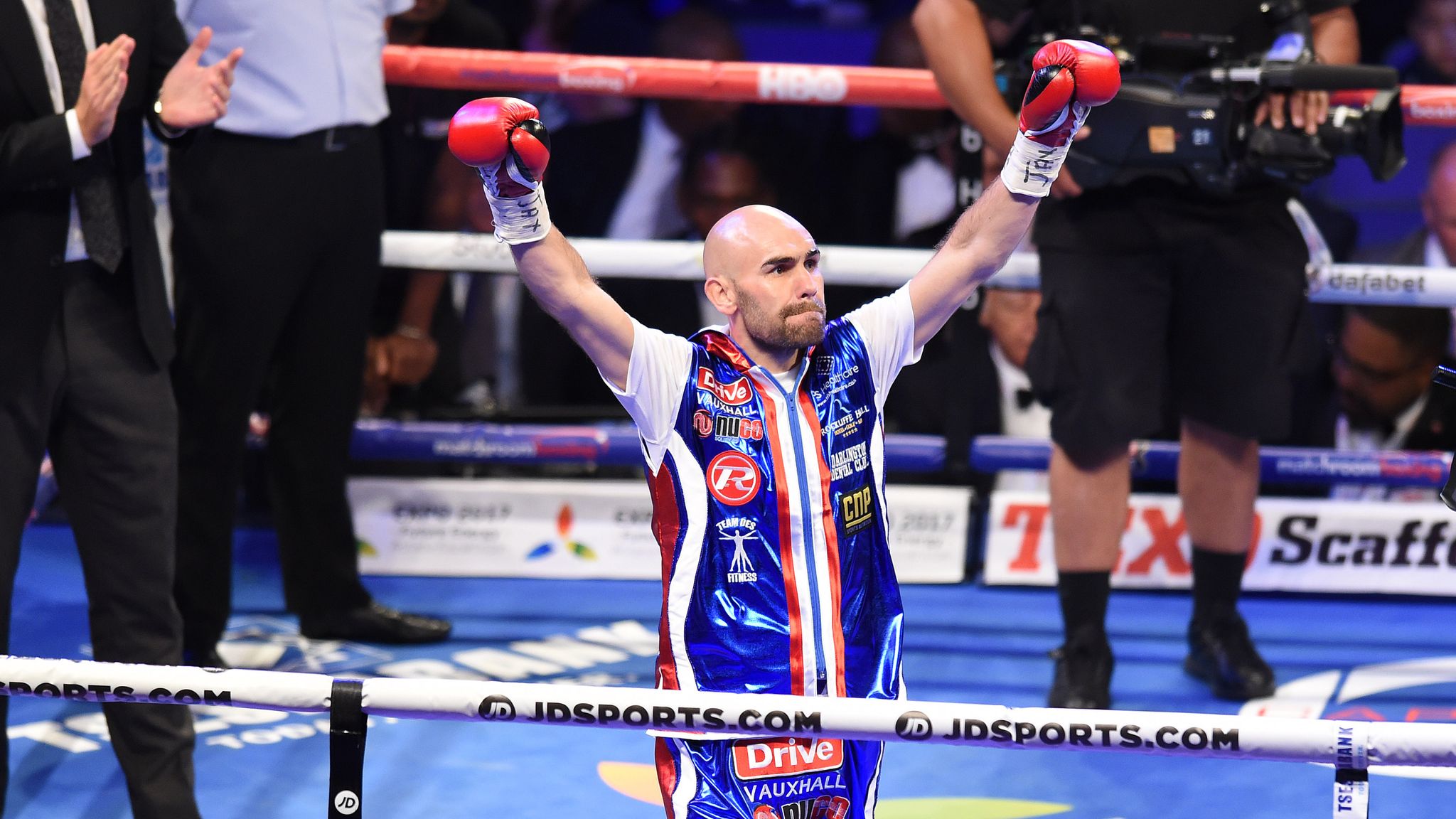 Haskins vs Burnett: Stuart Hall would happily challenge Ryan Burnett if ...