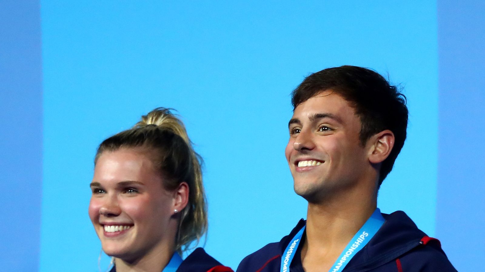 Tom Daley wins gold in 10m platform at World Championships | Sky Sports