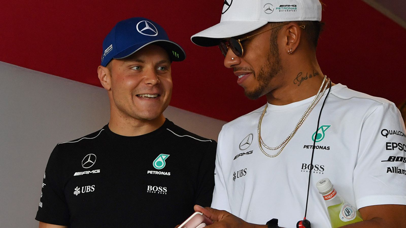 F1 Papers: Lewis Hamilton puts championship on line to let Valtteri ...