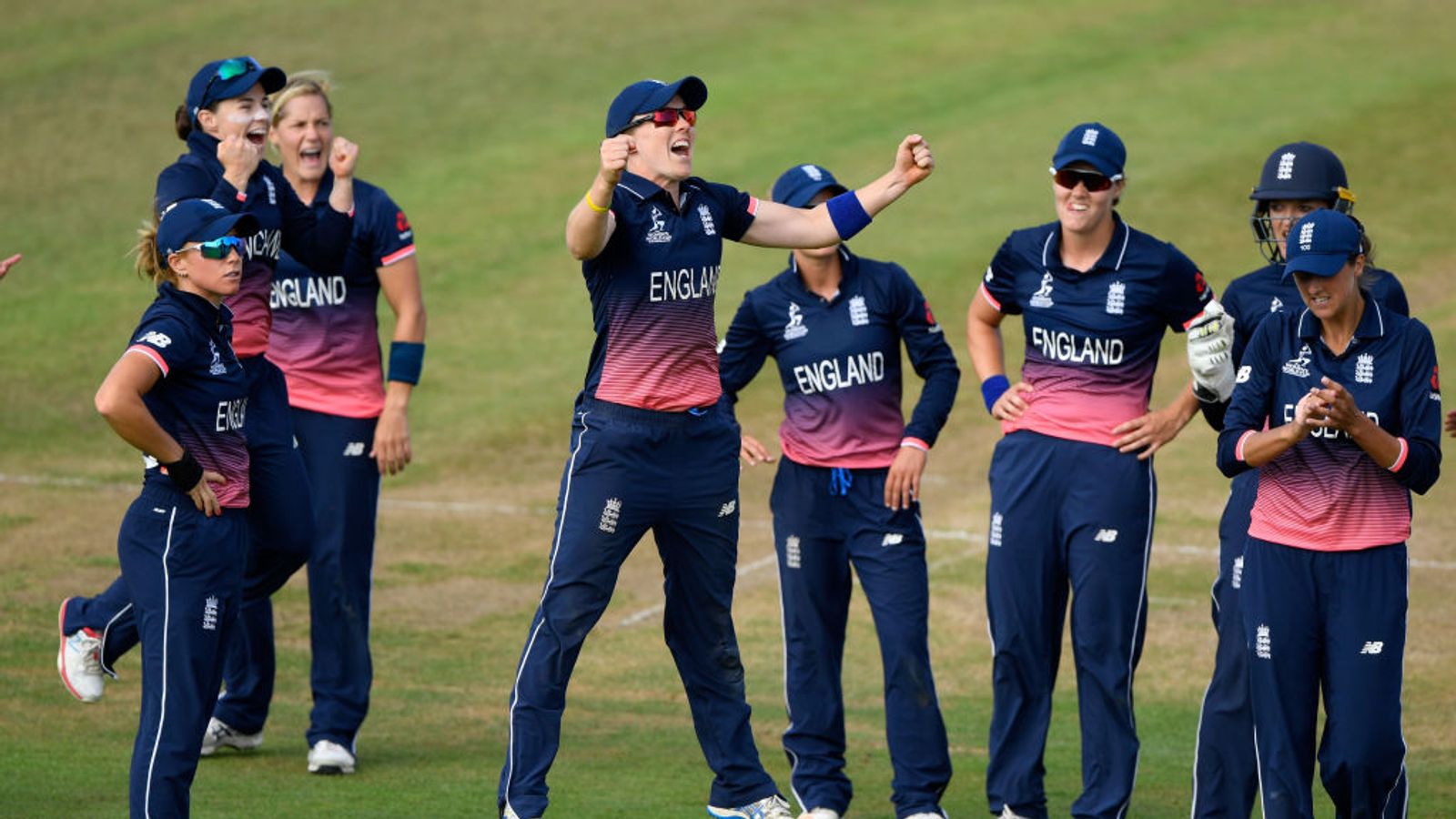 England Women kept their heads to beat Australia in World Cup | Cricket ...