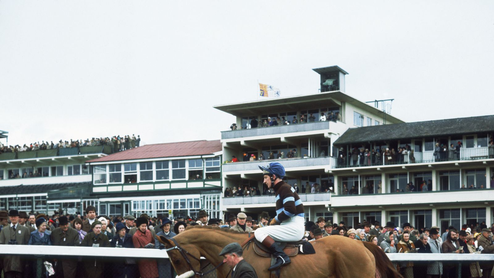 Irish jump racing legend Tommy Carberry has died aged 75. | Racing News ...
