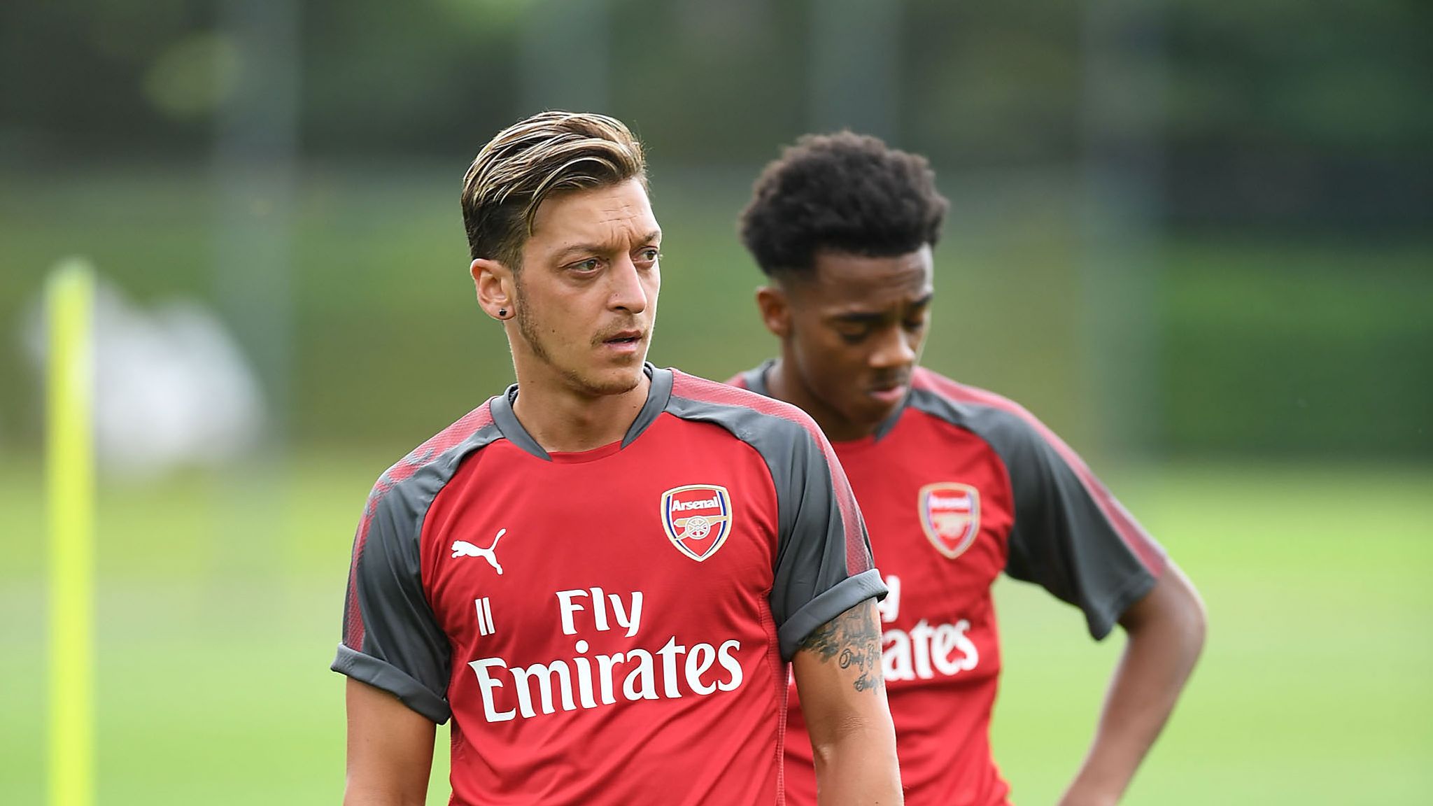 Mesut Ozil back in Arsenal training following knee injury | Football ...