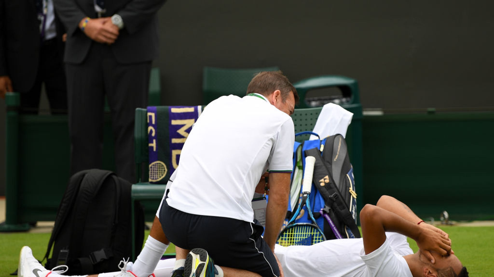 Roger Federer feels injured players should give up their spot following ...