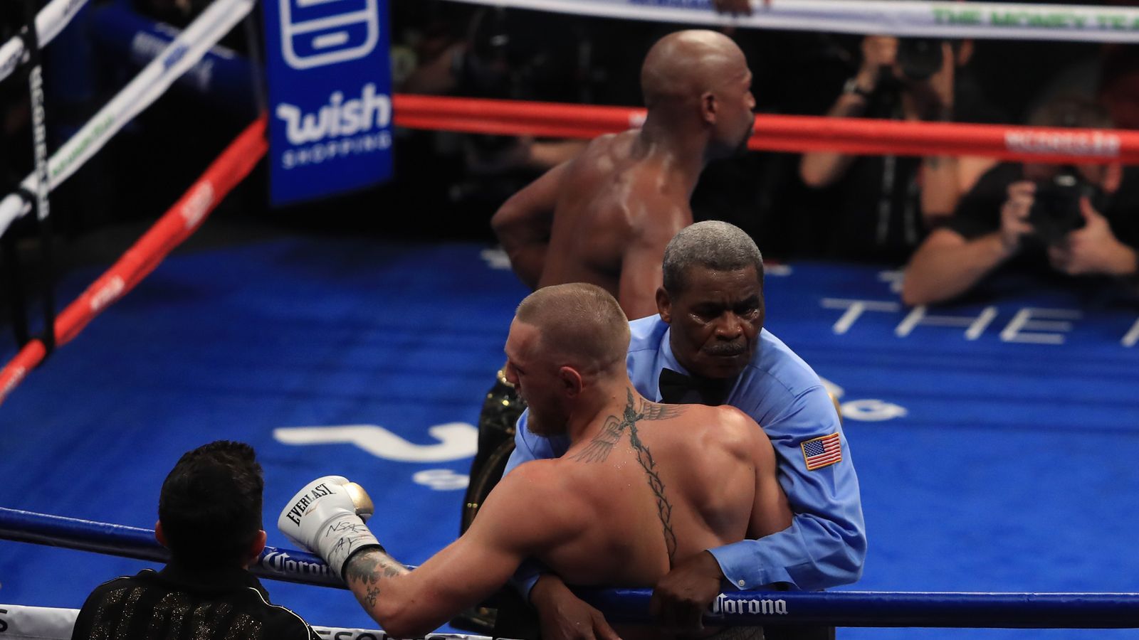 Mayweather vs McGregor: Conor McGregor says the referee jumped in to ...