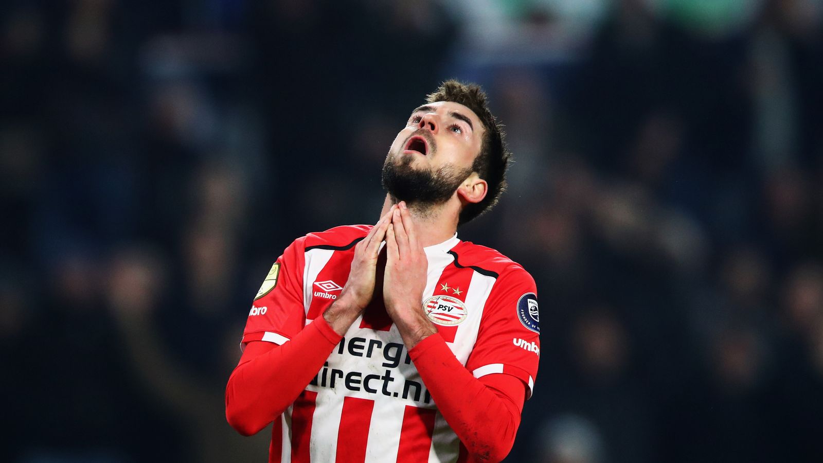 Brighton sign PSV Eindhoven's Davy Propper in club-record deal ...