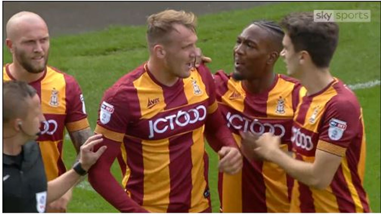 Stuart McCall warns clubs off Bradford's Charlie Wyke | Football News ...